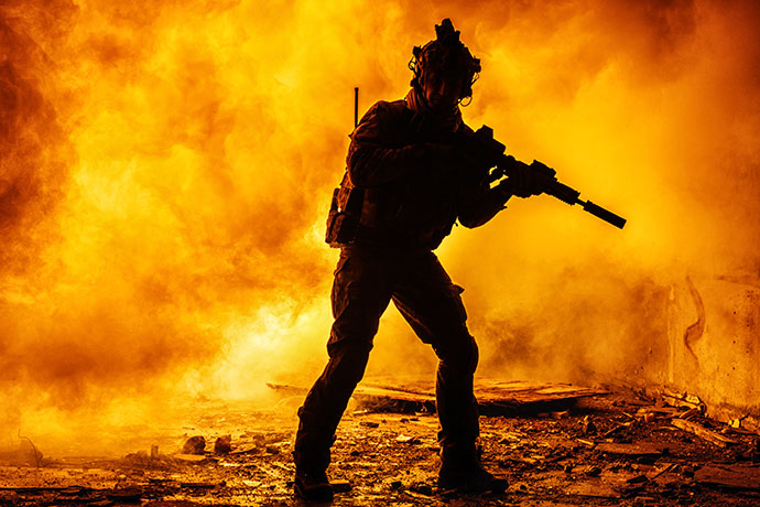 澳银行巨头：这两大挑战将阻碍美联储降息！冲突满百日 以色列大规模抗议爆发 内塔尼亚胡：没人能阻止以色列！提供者FX168