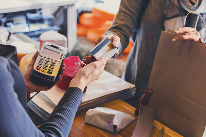 京东高层人事大变动！公司CEO徐雷退休，CFO许冉升任CEO提供者FX168